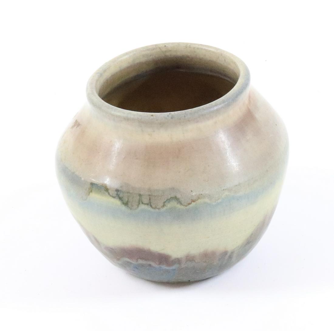 PETERS AND REED POTTERY VASE (#0562) on Feb 03, 2023 | Hartzell's ...