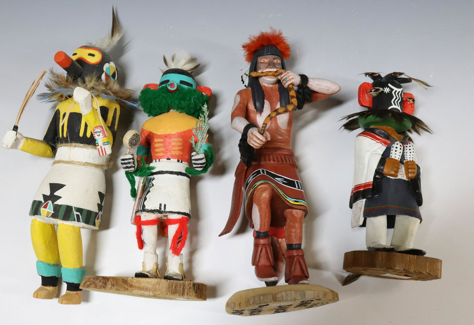 (4) KACHINA DOLLS - Mar 26, 2023 | Hartzell's Auction Gallery, Inc. in PA