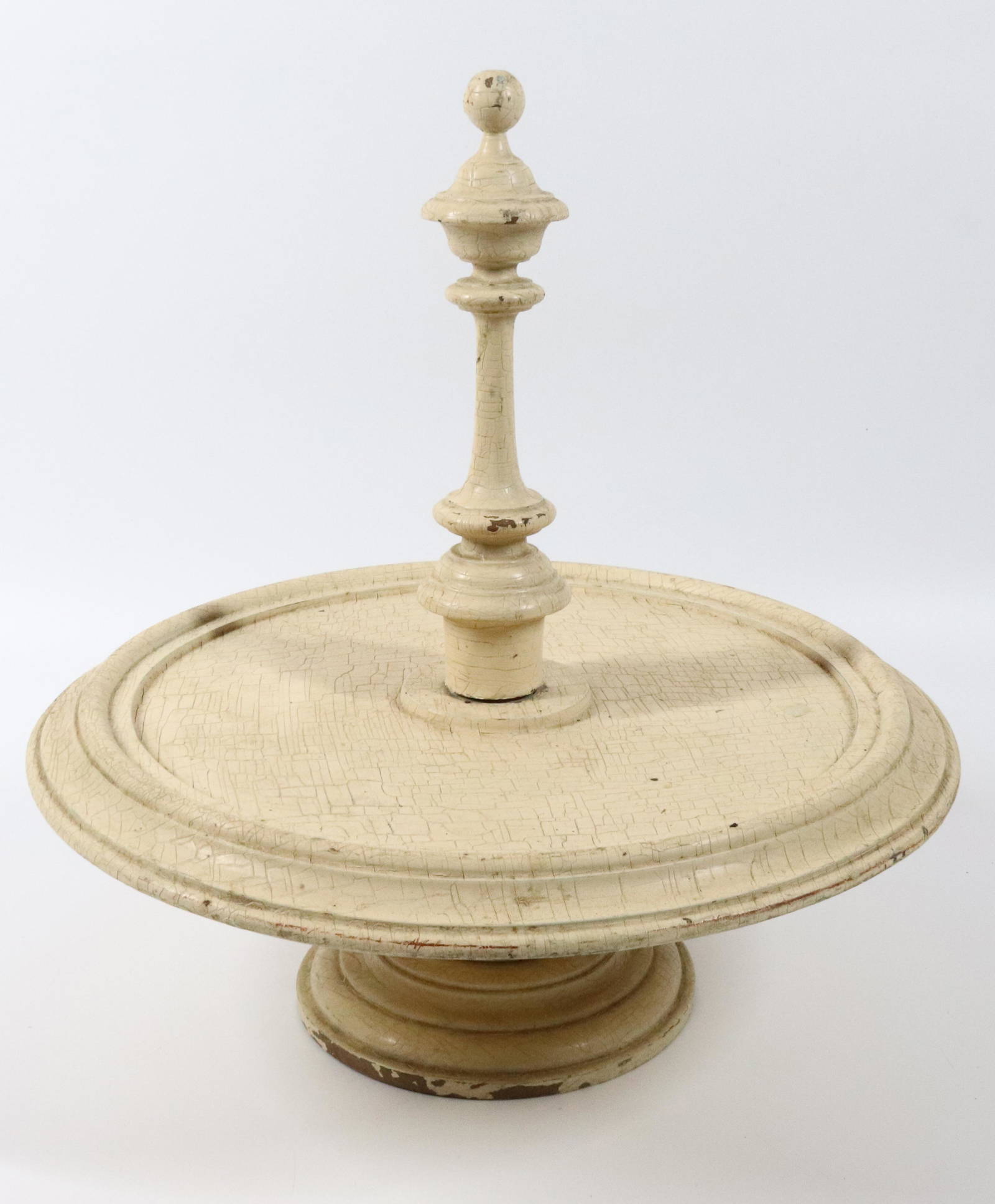 VICTORIAN WOOD LAZY SUSAN (#0116) on Apr 30, 2023 | Hartzell's Auction ...