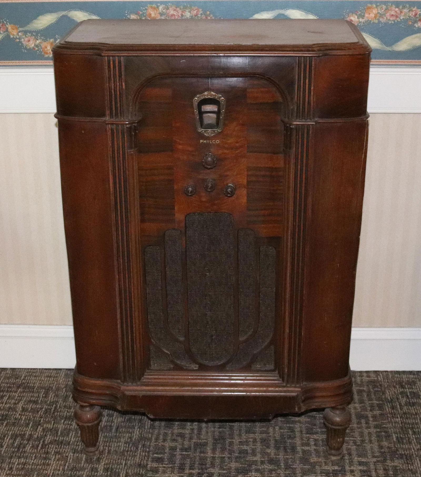 Philco Floor Model Radio