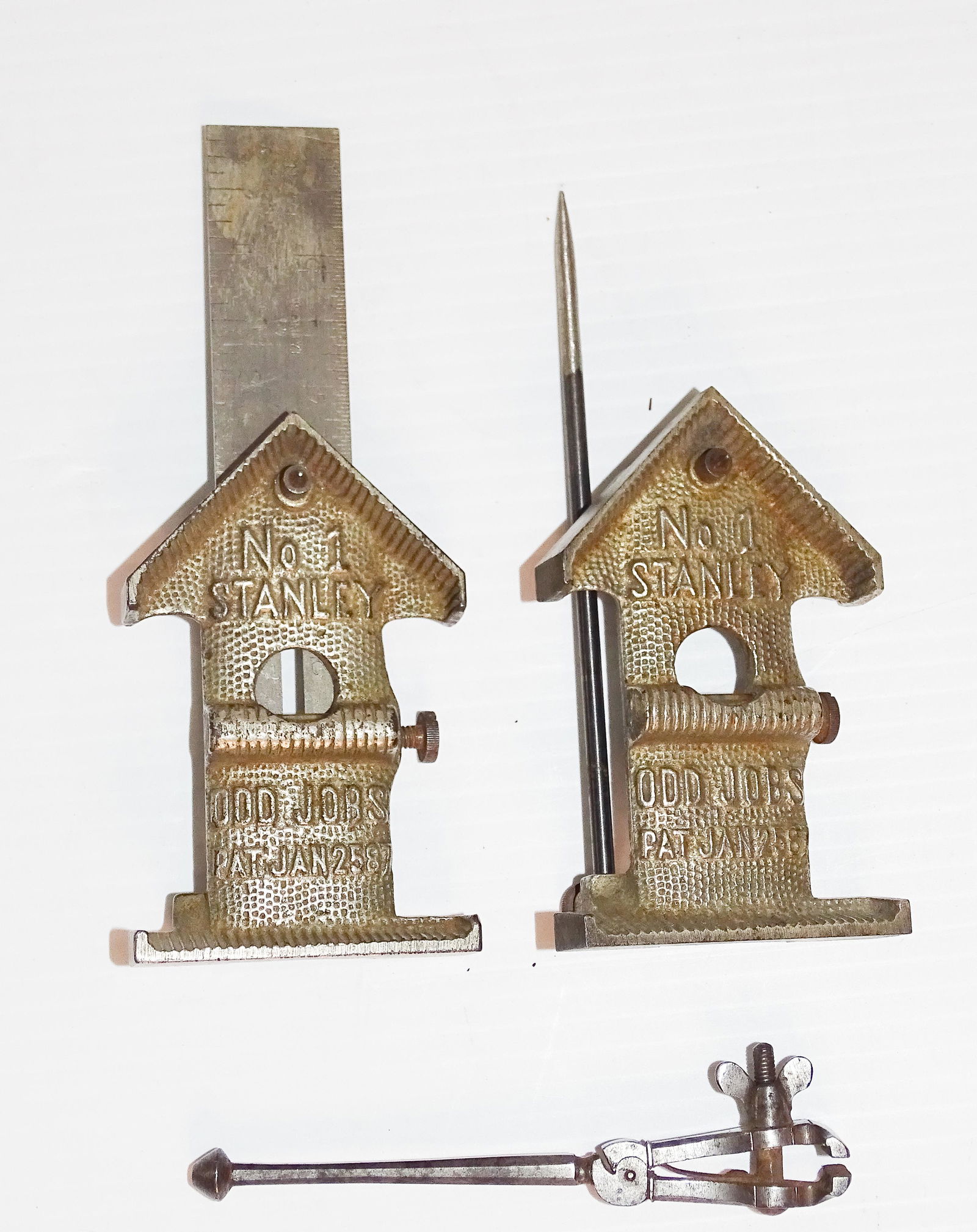 (3) Stanley Odd Jobs Tool Auction