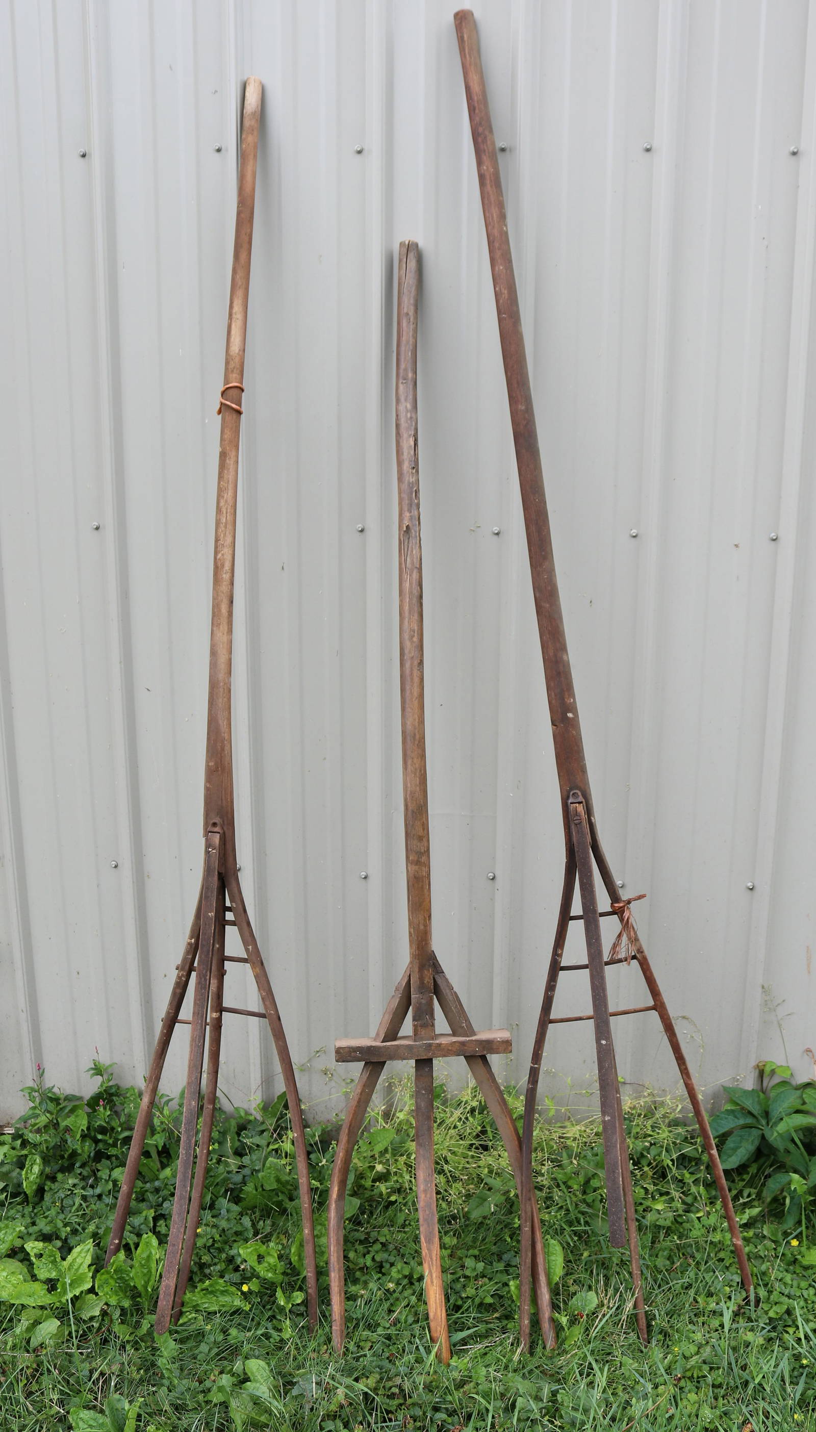 (3) Antique Hay Forks Auction