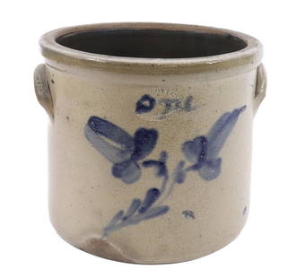 Monmouth Pottery #4 Crock Auction