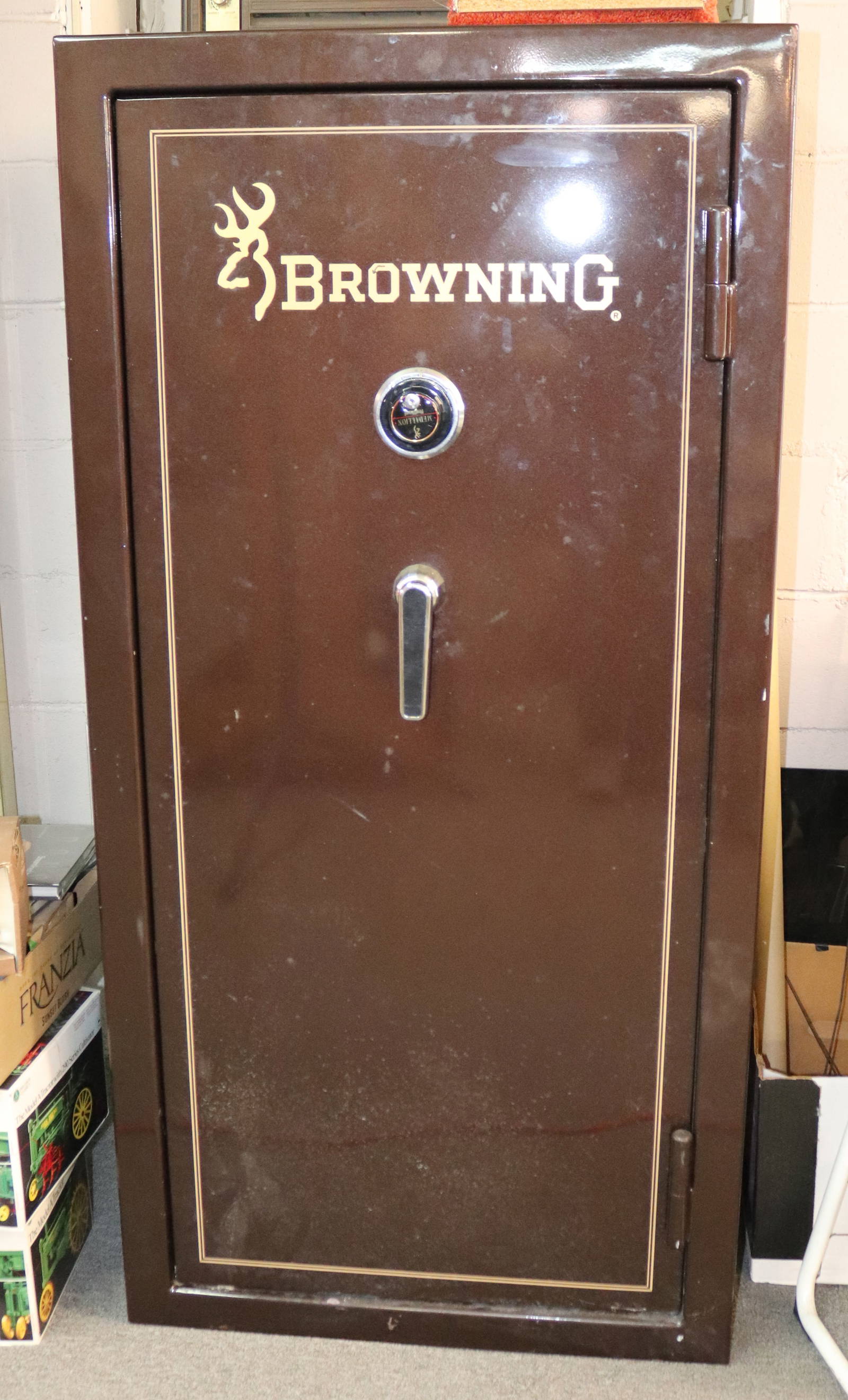 Browning Gun Safe Auction