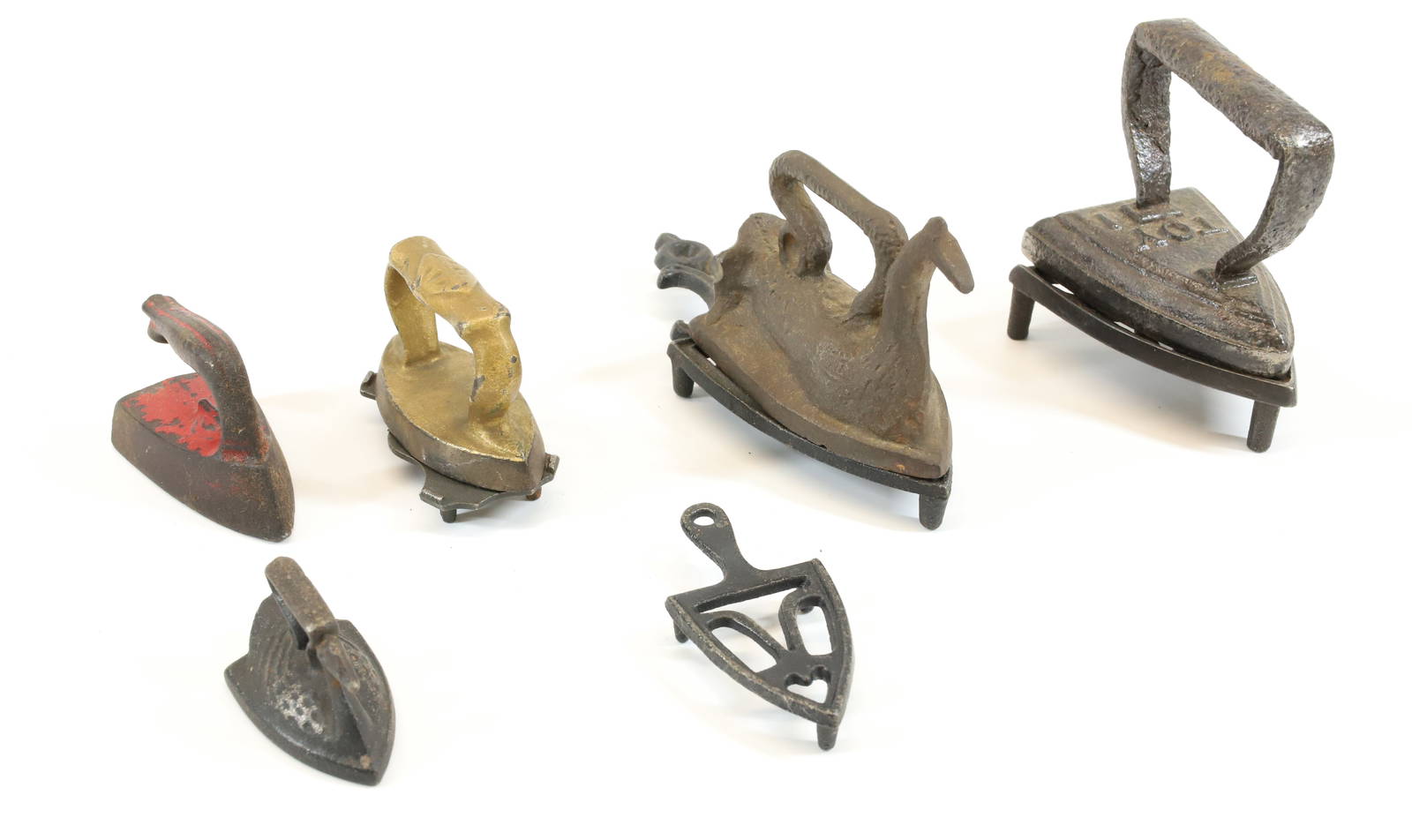 Lot Of Miniature Sad Irons Auction