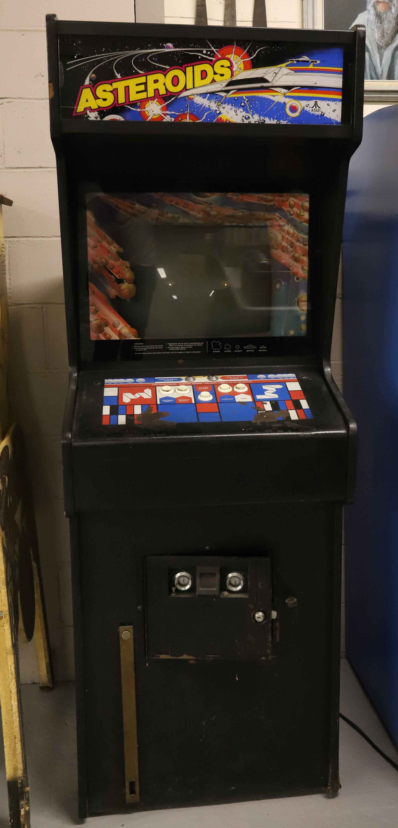 Vintage Asteroids Arcade Game Auction