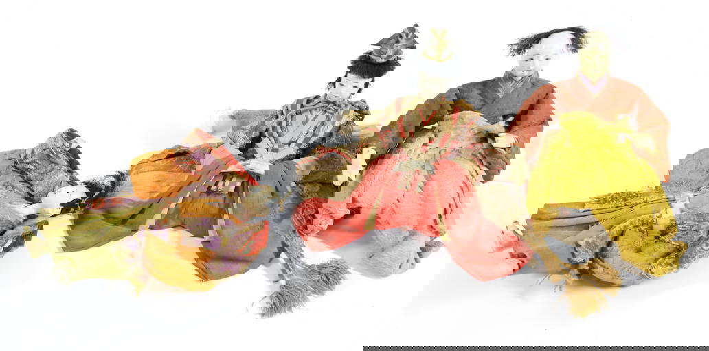 (3) Japanese Performer Dolls