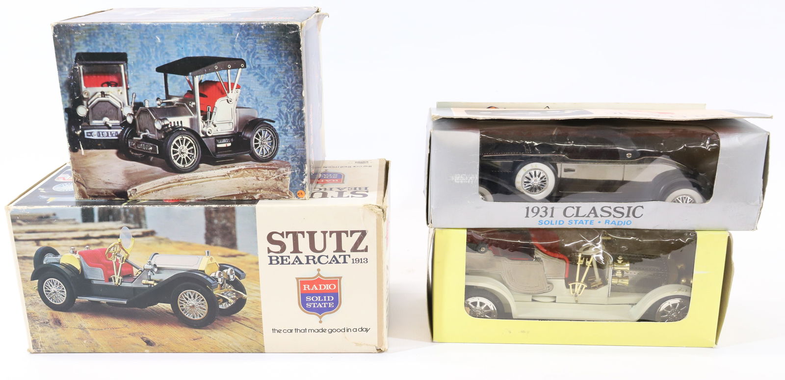 Vintage Stutz Bearcat Solid State Radio Model Car