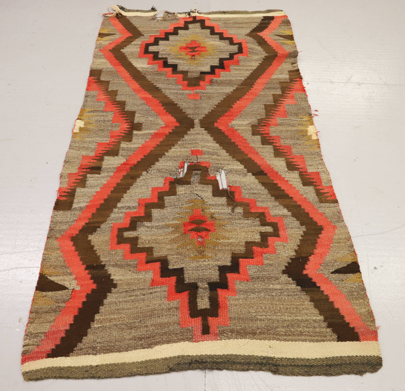 Vintage Native American Rug Auction