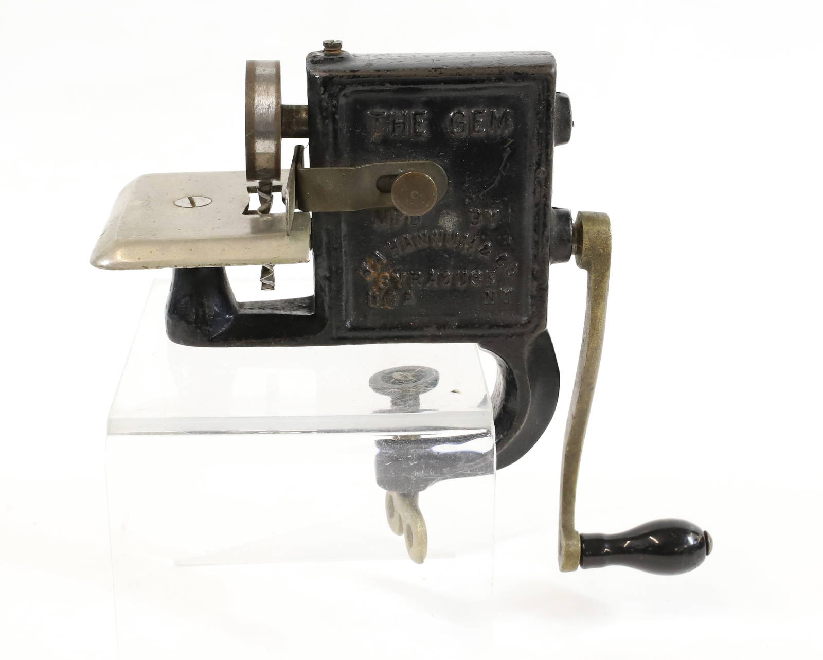 "the Gem" Pinking Machine Auction