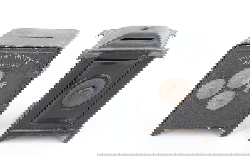 (2) Combination Lock Safe Banks