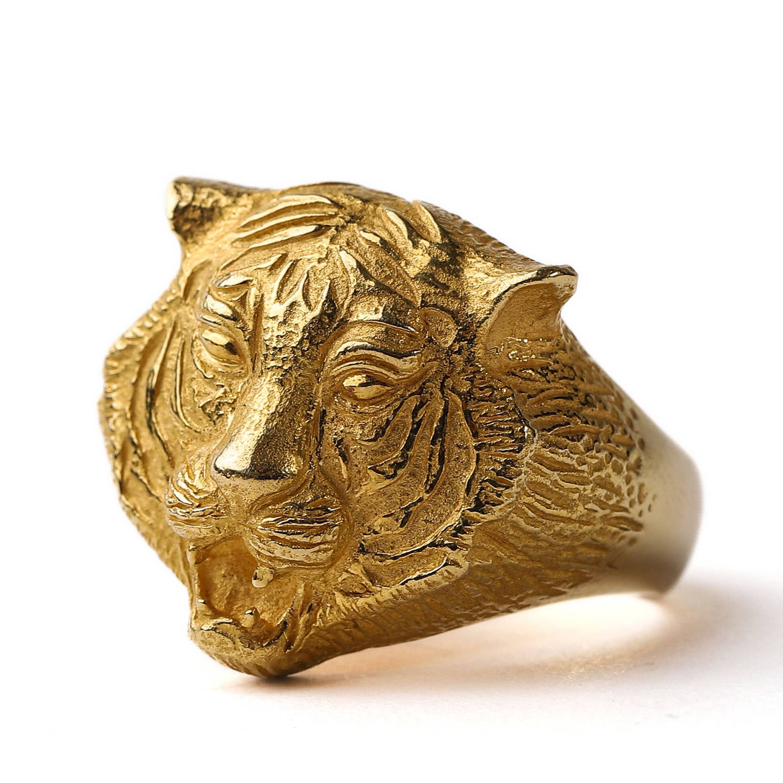 18k Gold Tiger Head Ring Auction