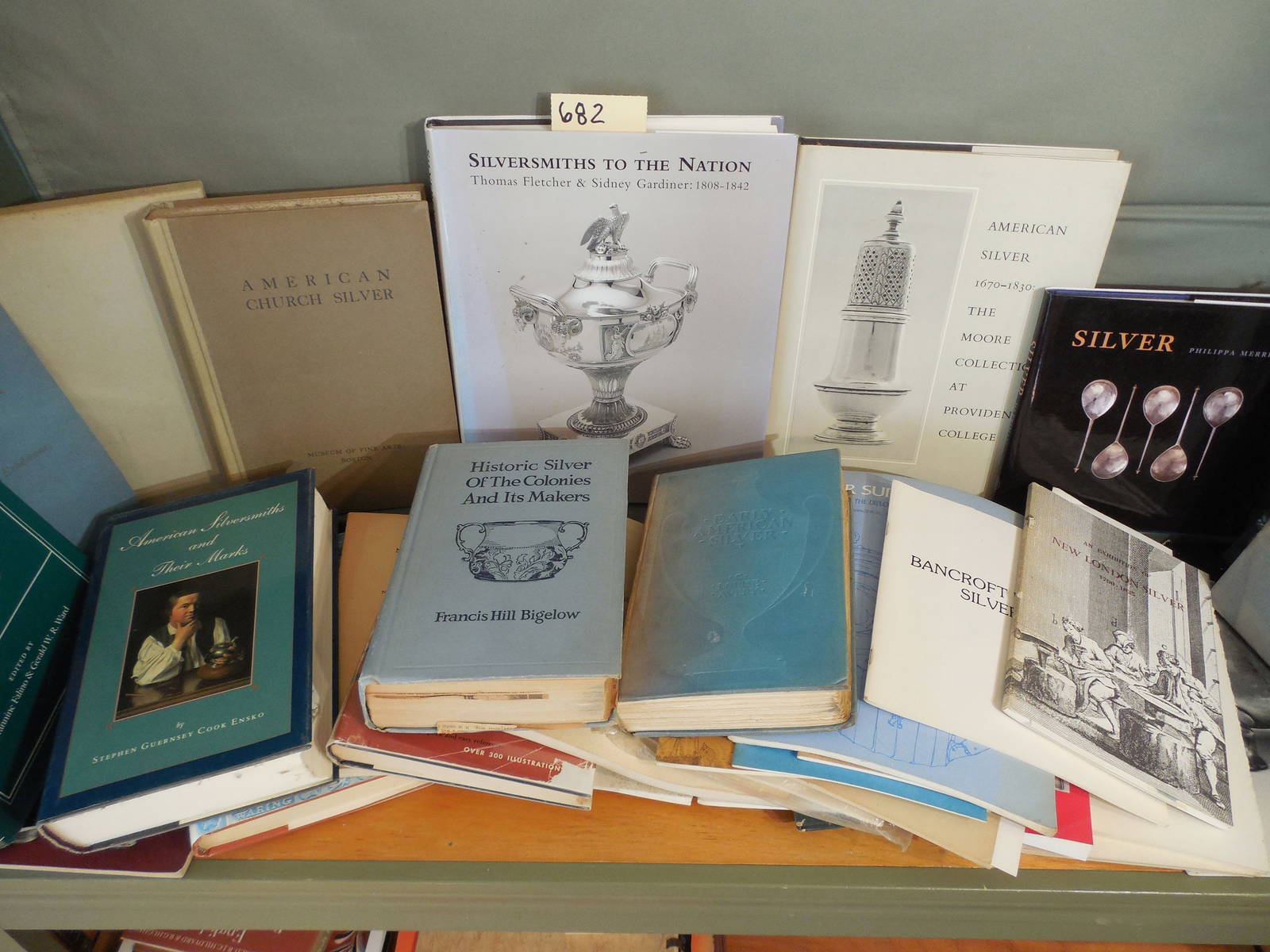 Large Lot Of Books & Booklets Relating To Silver And Silversmiths Auction