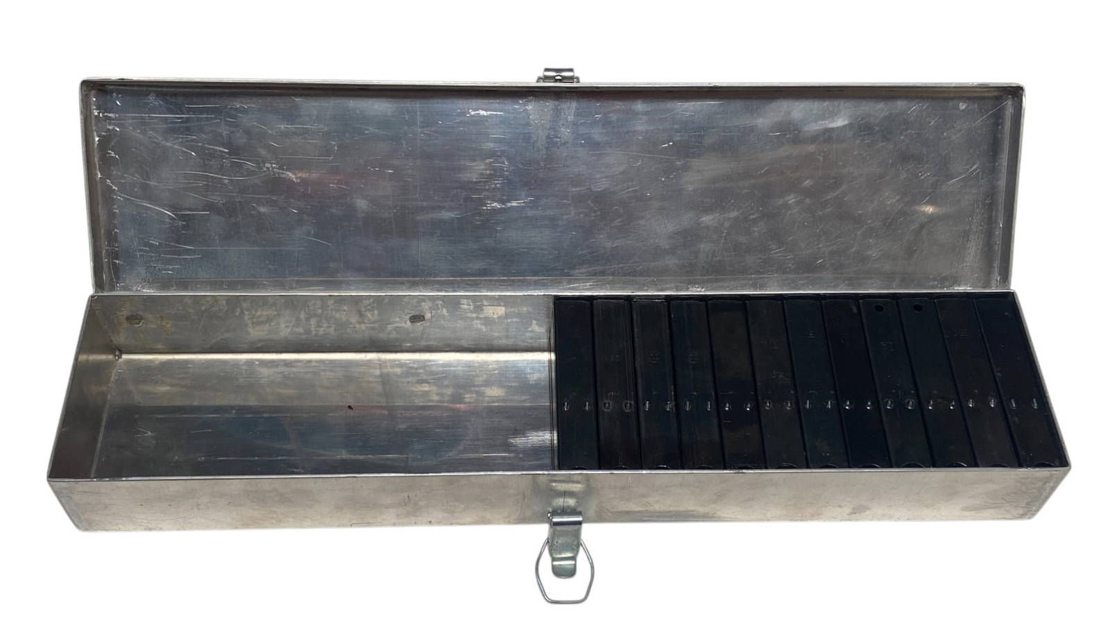 (12) Excellent Usgi M1 Carbine 15-round Magazines In Metal Storage Box ...