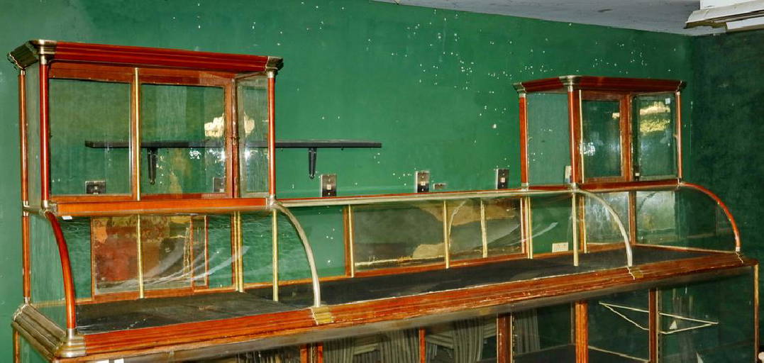 Large Countertop Tower Form Display Cabinet