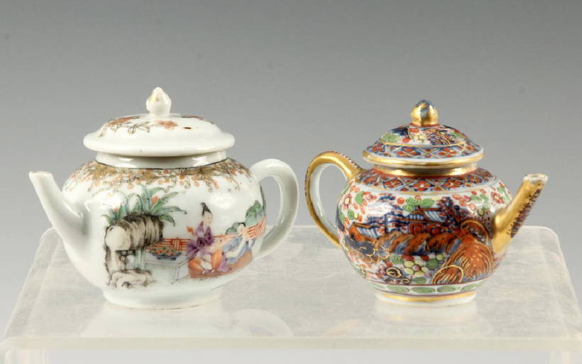 (2) Chinese Porcelain Miniature Teapots
