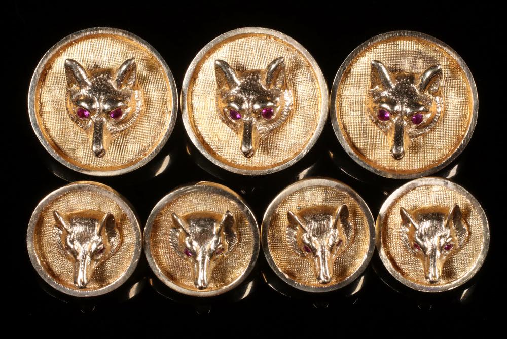 (7 Pc.) Fox Hunt Buttons In 14k Gold