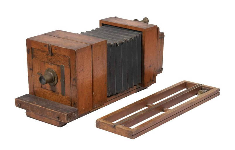 Wooden Dry Plate Camera With Emil Busch, Rathenow Lens