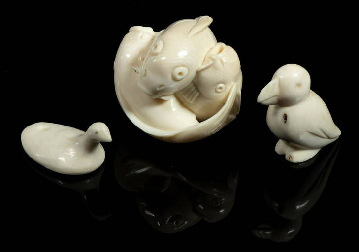 (3) Inuit Miniature Carvings