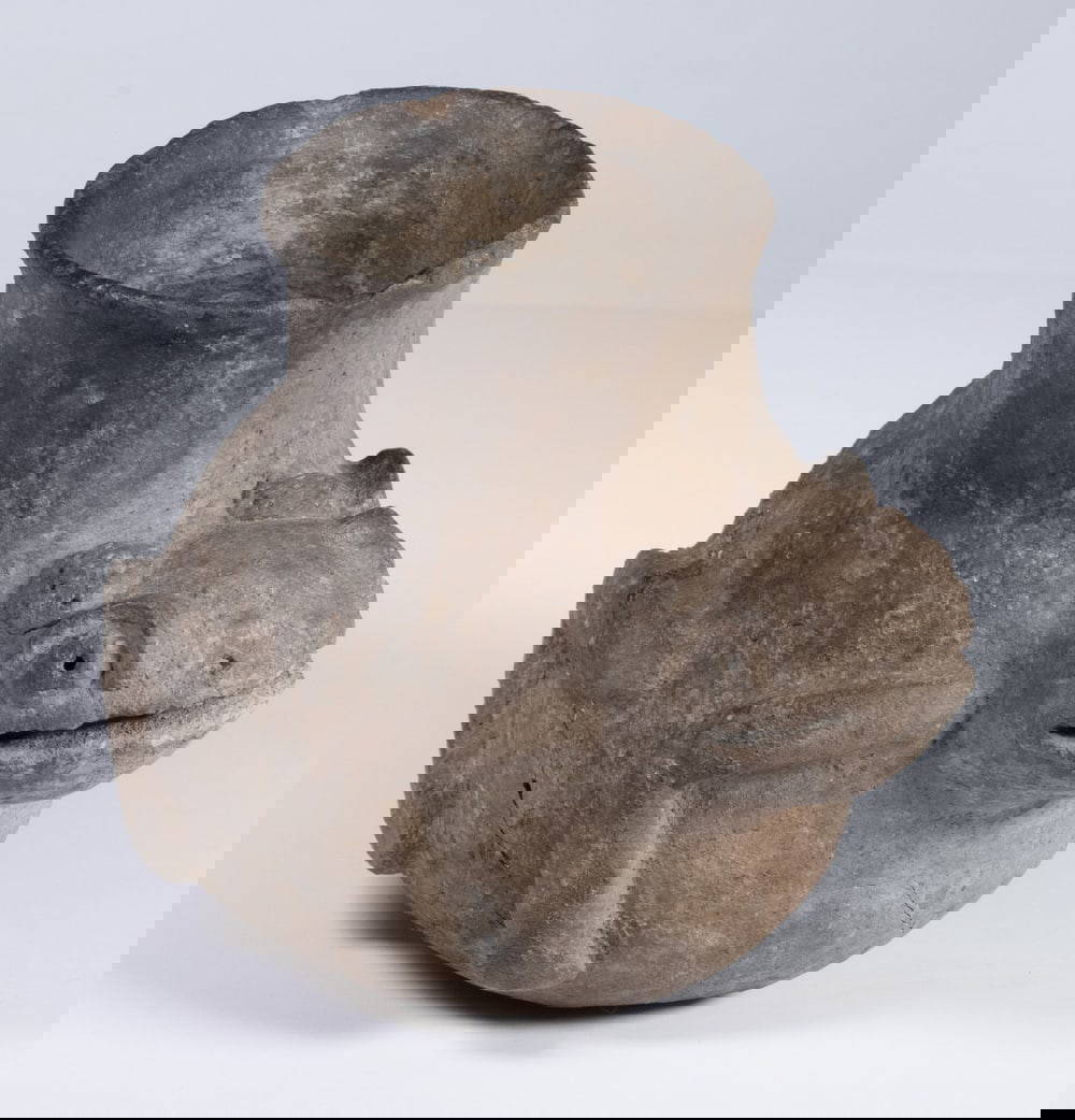 Maya Frog Vessel Auction