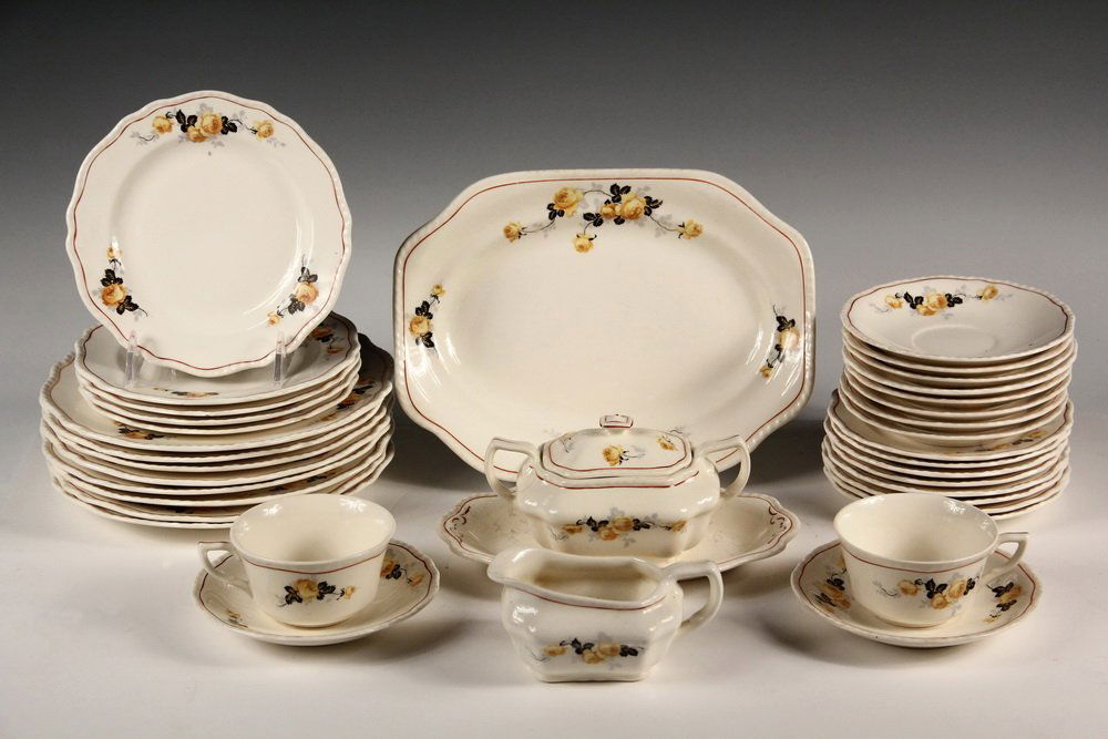 (36) PCS STEUBENVILLE CHINA - Ivory Pattern with yellow