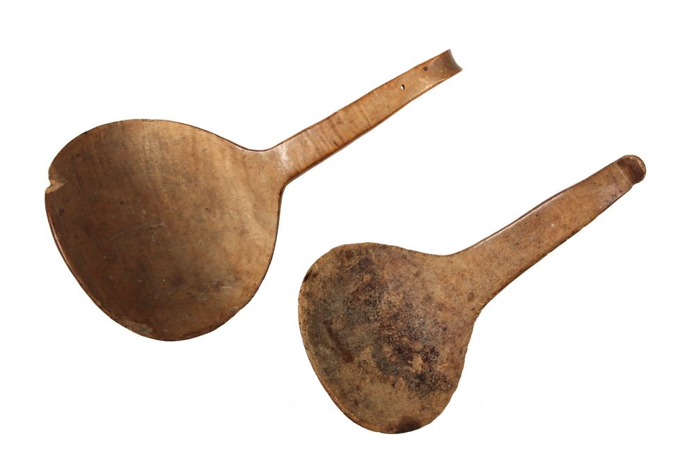 (2) NATIVE AMERICAN UTENSILS - Woodland Indian Ladles: