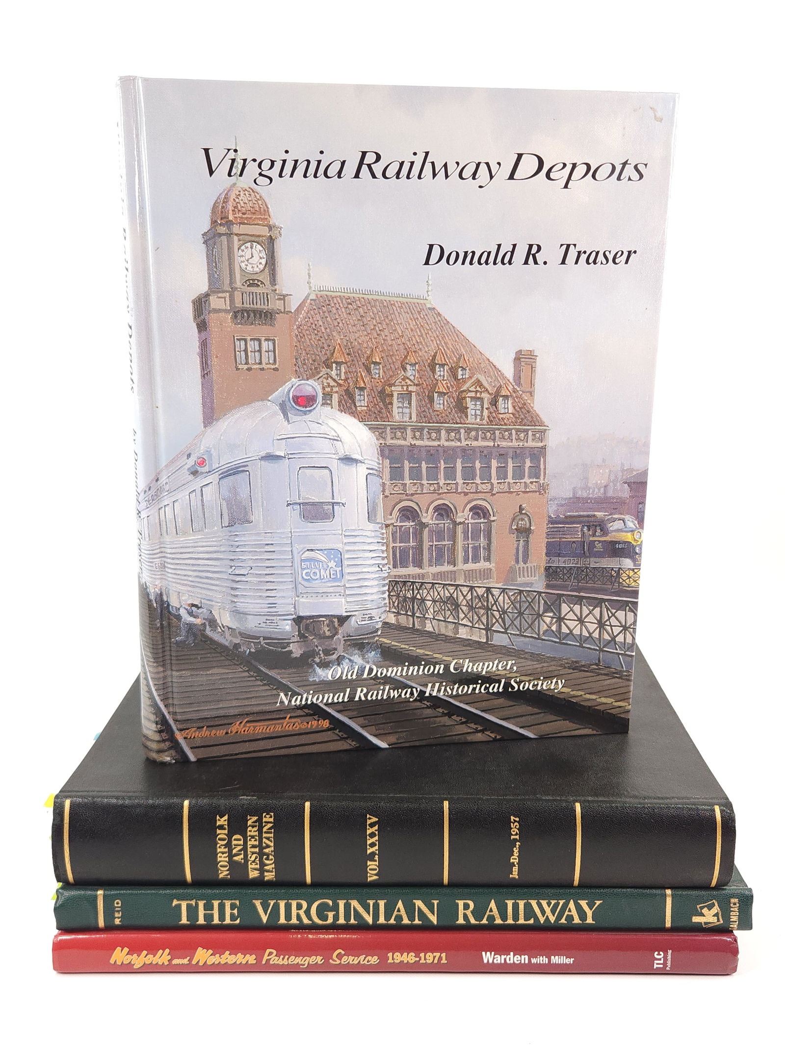 4) Various Railway Train Books Auction