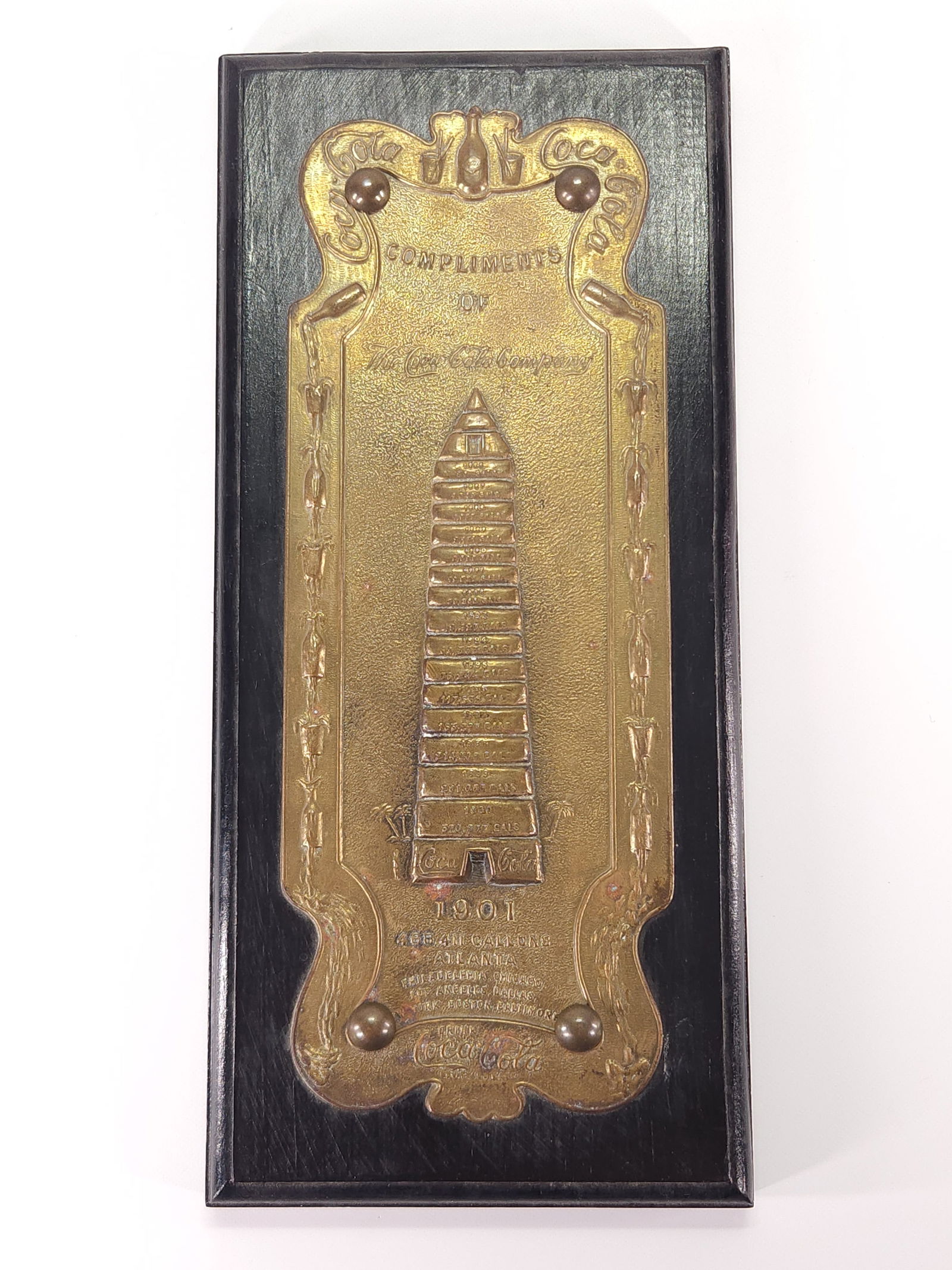 1901 Coca Cola Award Plaque 468,411 Gallons Auction