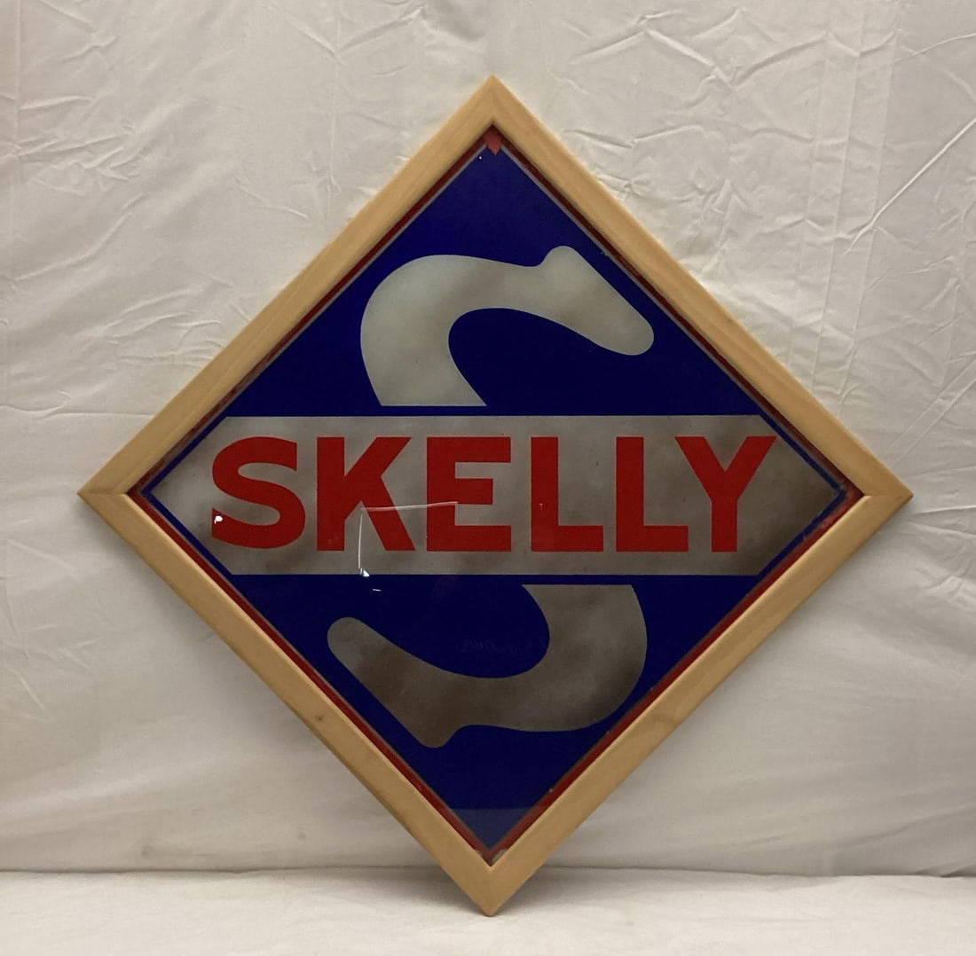 Skelly Reverse Painted Glass Station Eve Sign Auction