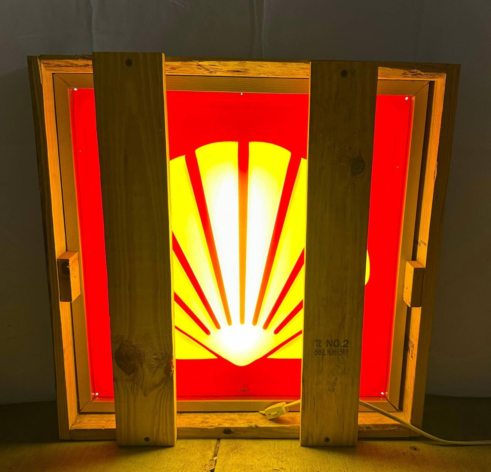 Shell Lighted Sign Auction