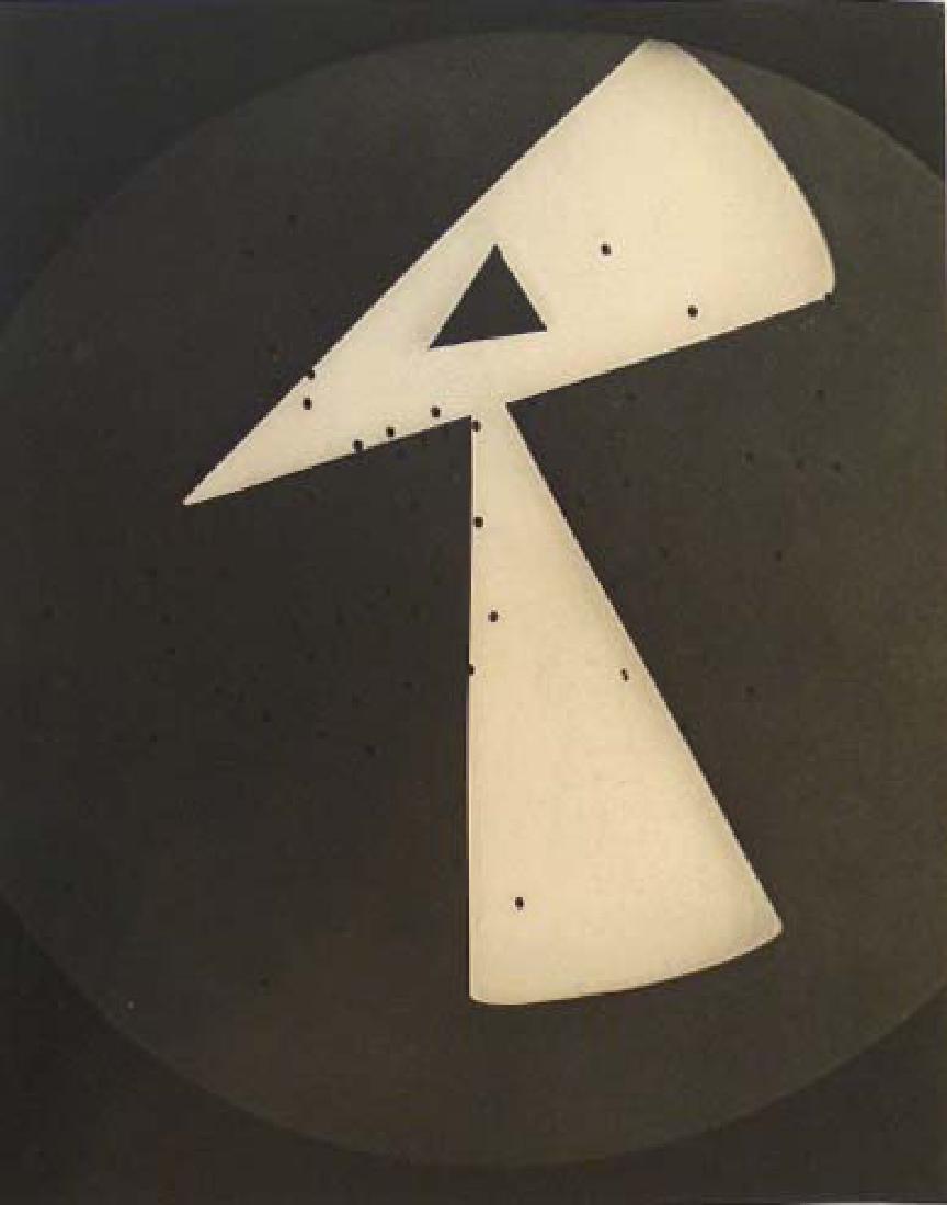 Man Ray Rayograph 099