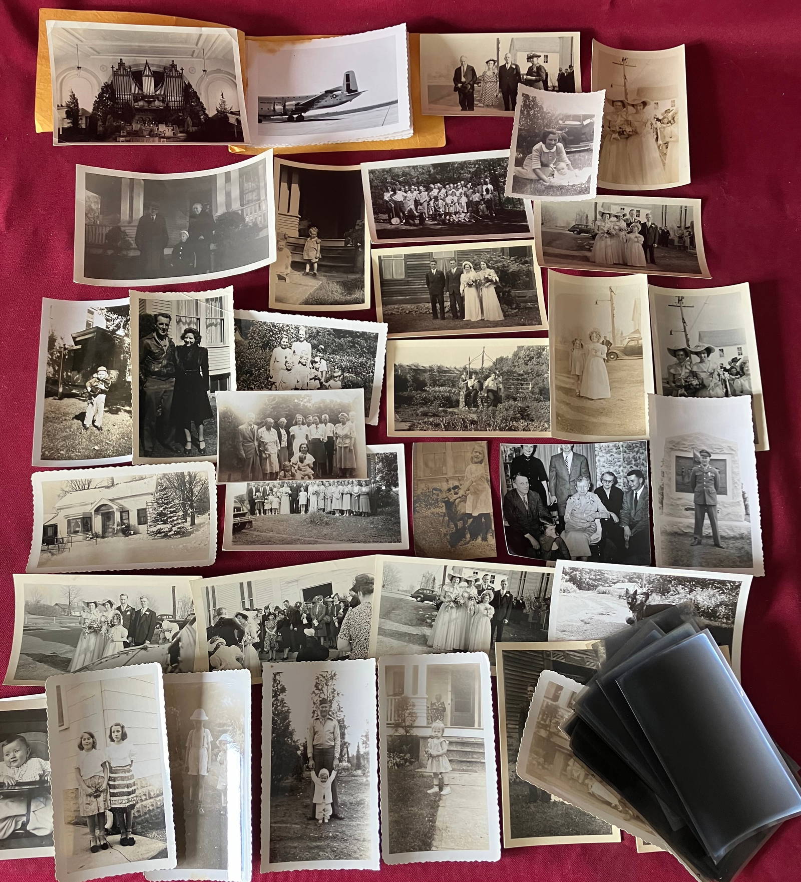 Older Photographs And Negatives - Including Military, Planes, Etc. Auction
