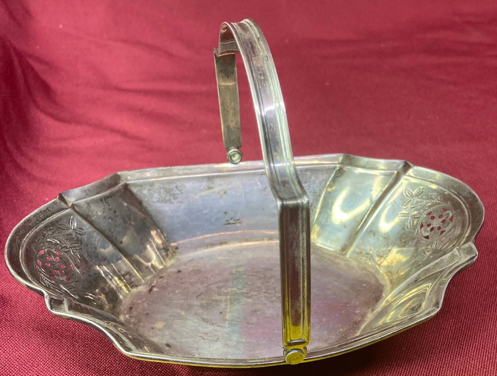 Sterling Silver Art Deco Swing Handle Dish - Approx 6.5" - 72 Grams Auction