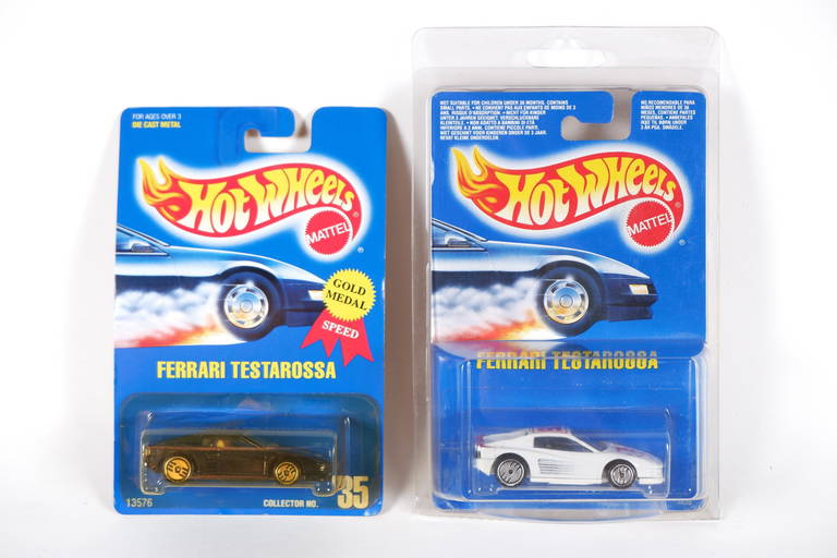 Hot Wheels: Two Hot Wheels Ferrari Testarossa Models. White & Black ...
