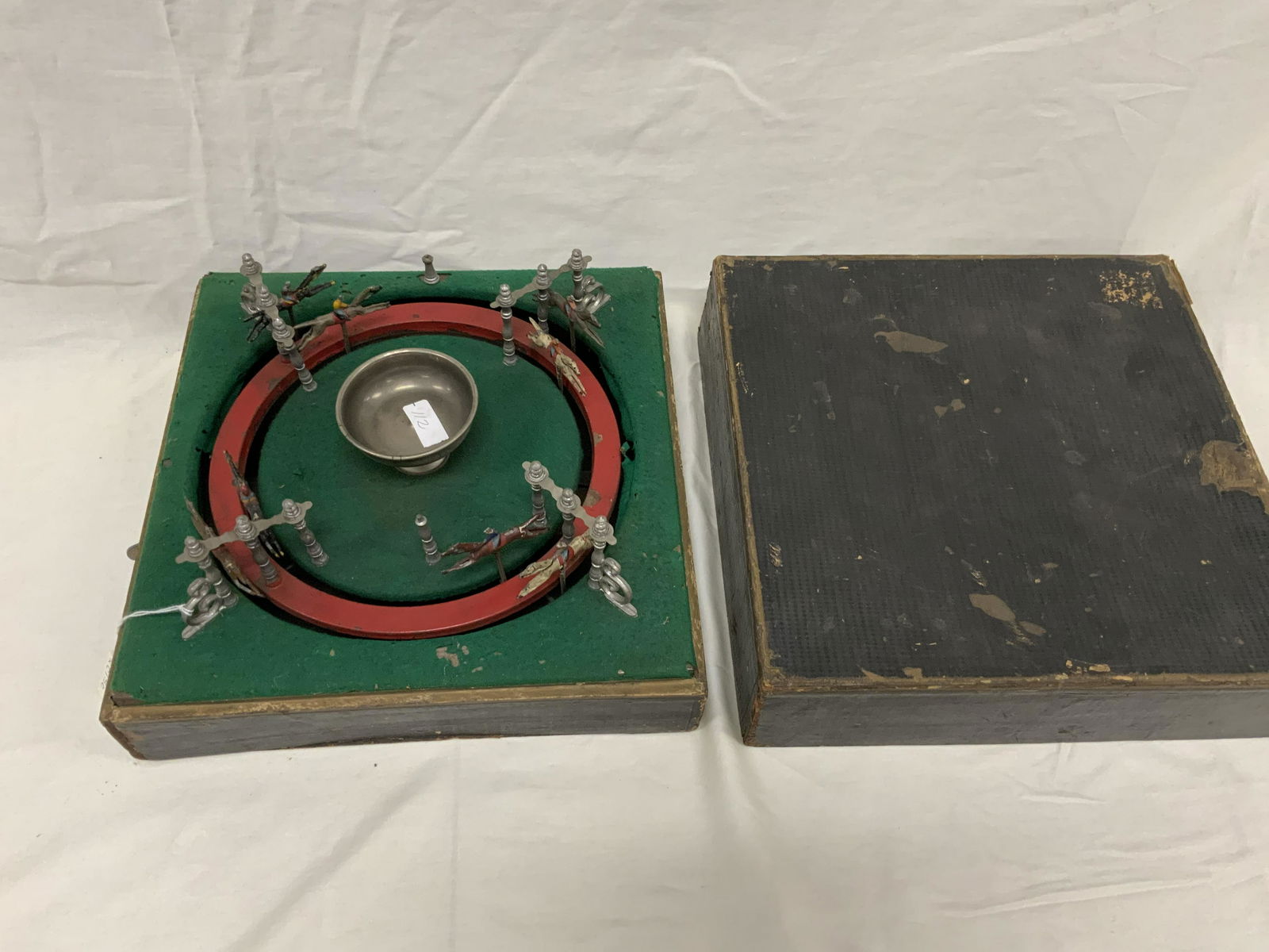 Antique Horse Racing Game