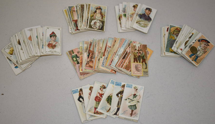 LARGE LOT VINTAGE TOBACCO CARDS - Sep 24, 2022 | Keene Auctions in NH