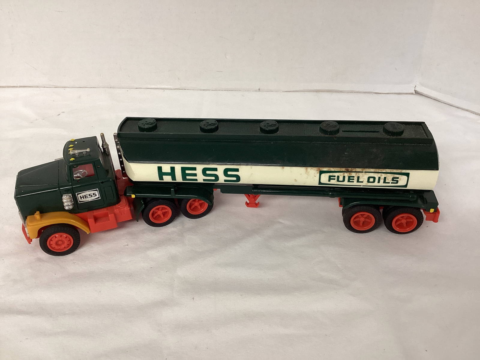 1984 Hess Fuel Truck Auction