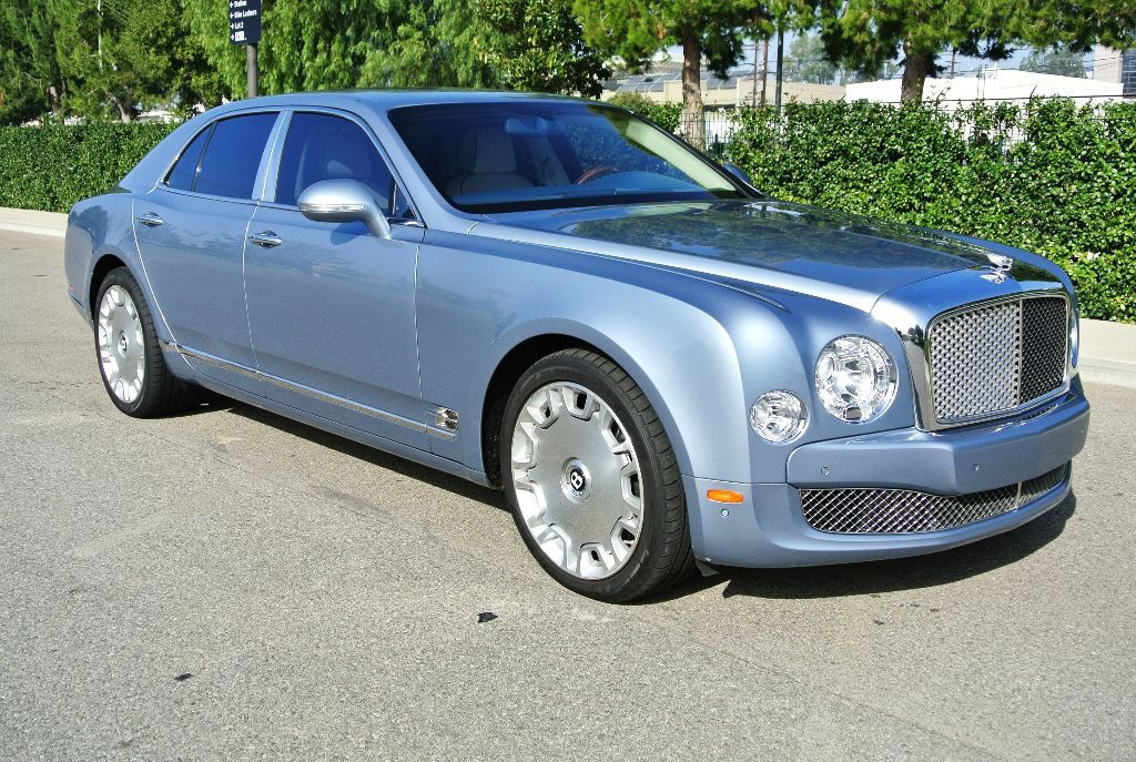 2012 Fountain Blue Bentley Mulsanne