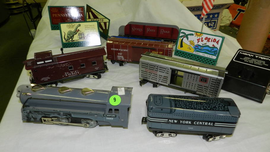 Vintage Childs Toy Metal Train Set Near Mib By Lione