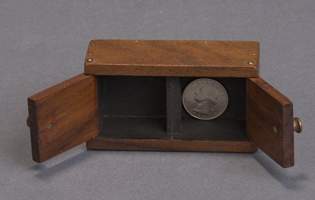 Haenchen “maggie’s Night Out” (coin Die Box)