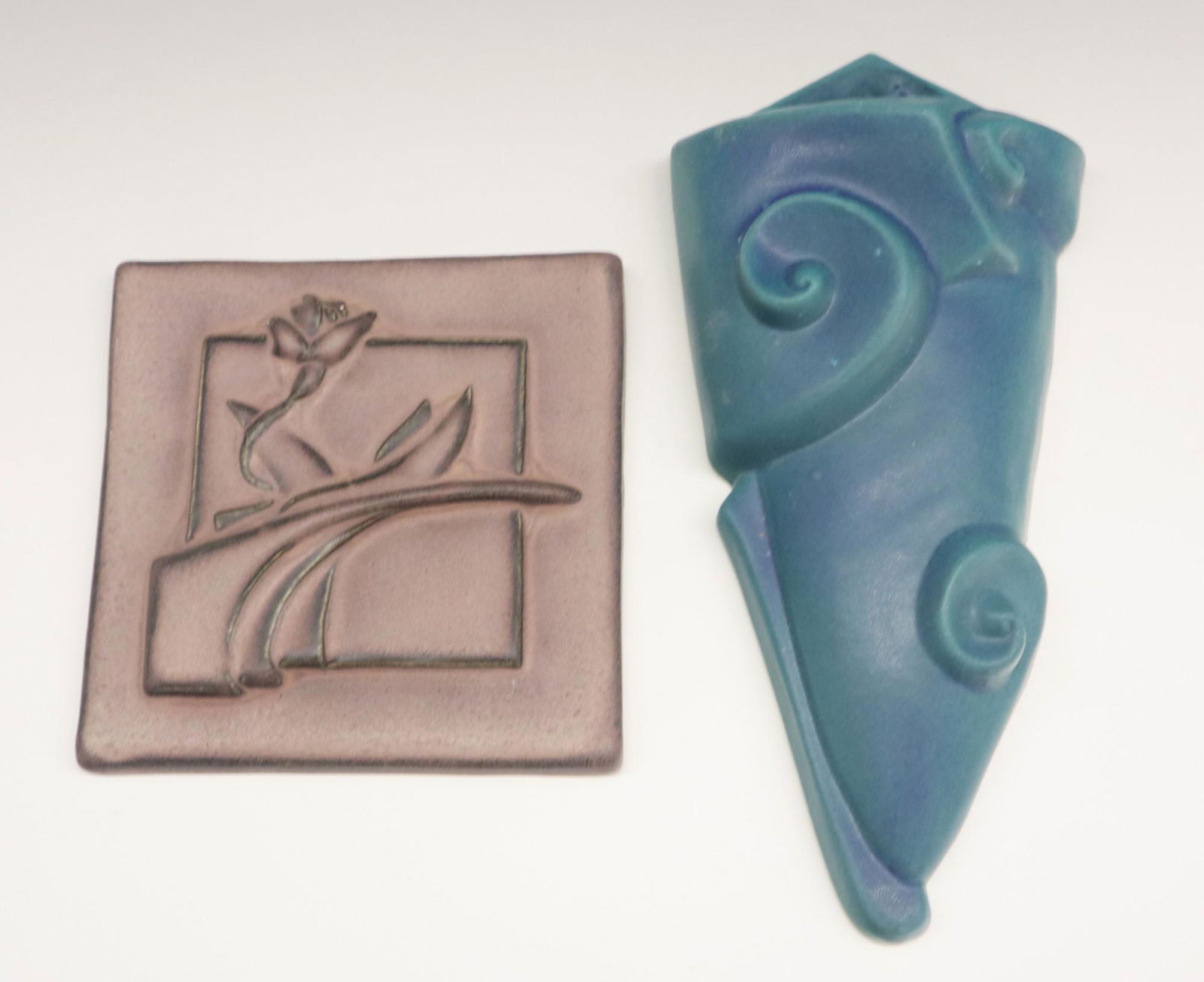 2 pc Tyge Pottery - Apr 24, 2020 | Schmidt's Antiques Inc. Since 1911 in MI