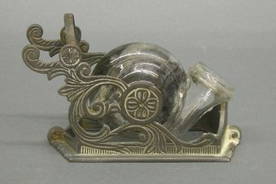 Revolving Triple Snail Inkwell, Plus - Dec 08, 2014 | Cowan's Auctions ...