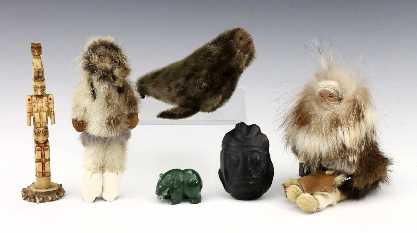 6 Inuit Items Auction